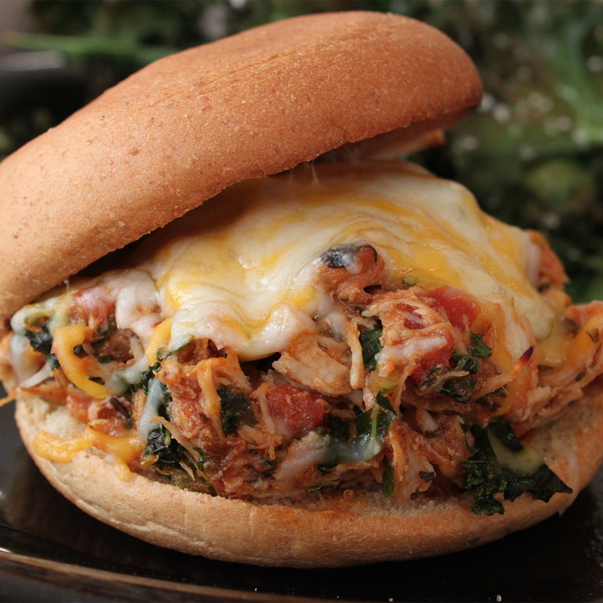 Italian Pulled Chicken and Kale Sliders - GreenLiteBites