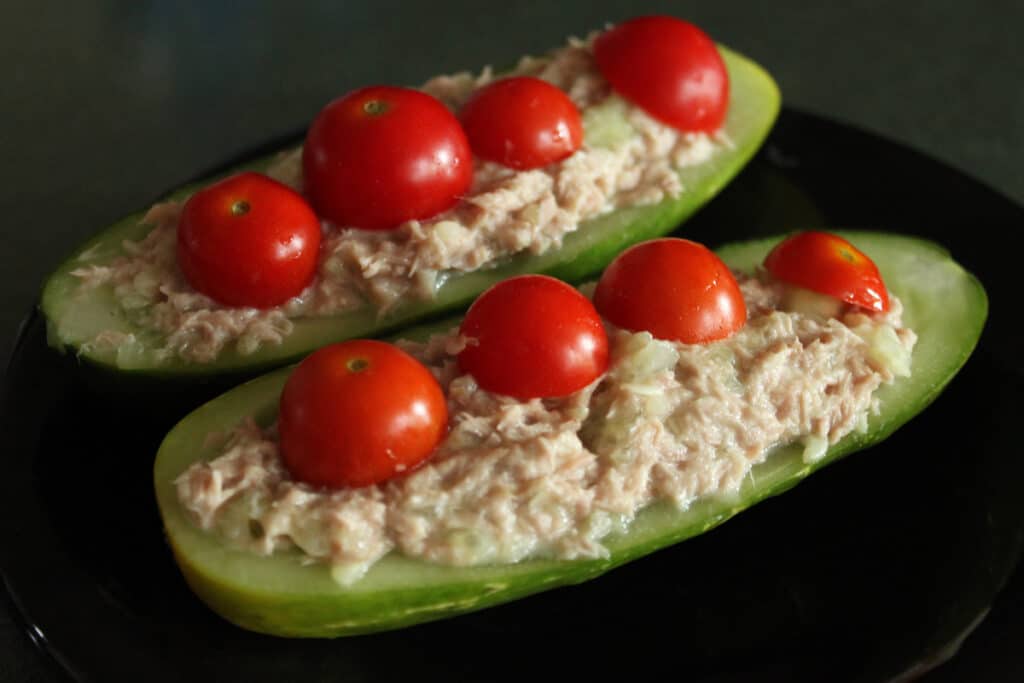 Simple Tuna Cucumber Boats - GreenLiteBites